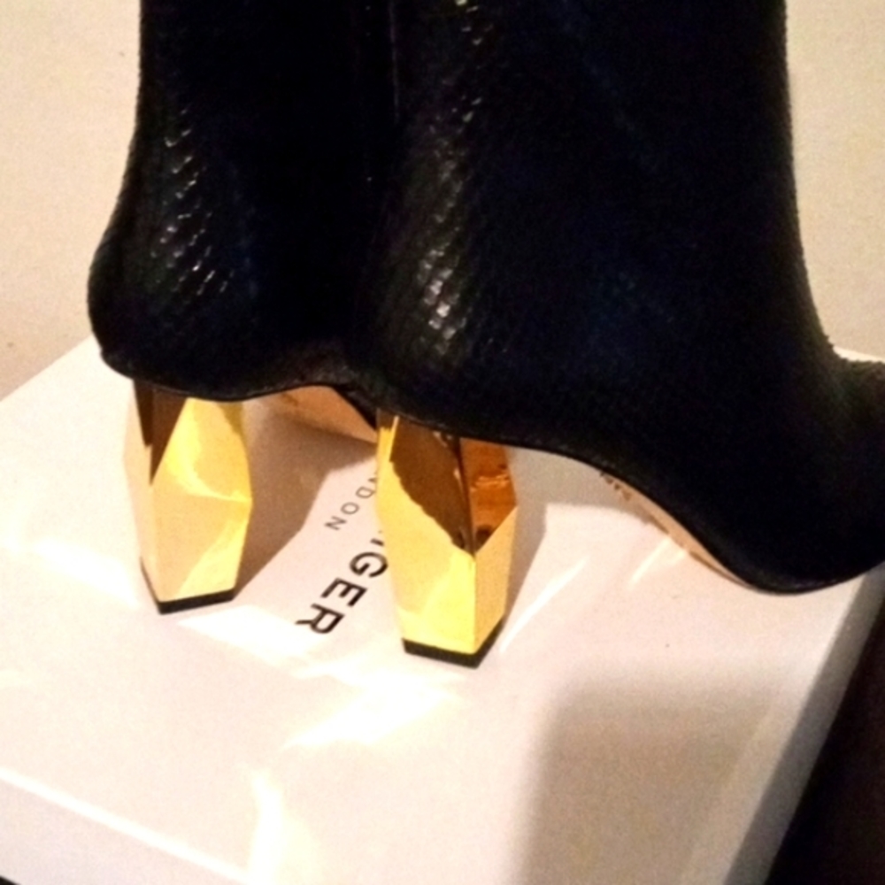 Woman's Kirk Geiger Daxson Snubtoe Booties New With B… - Gem